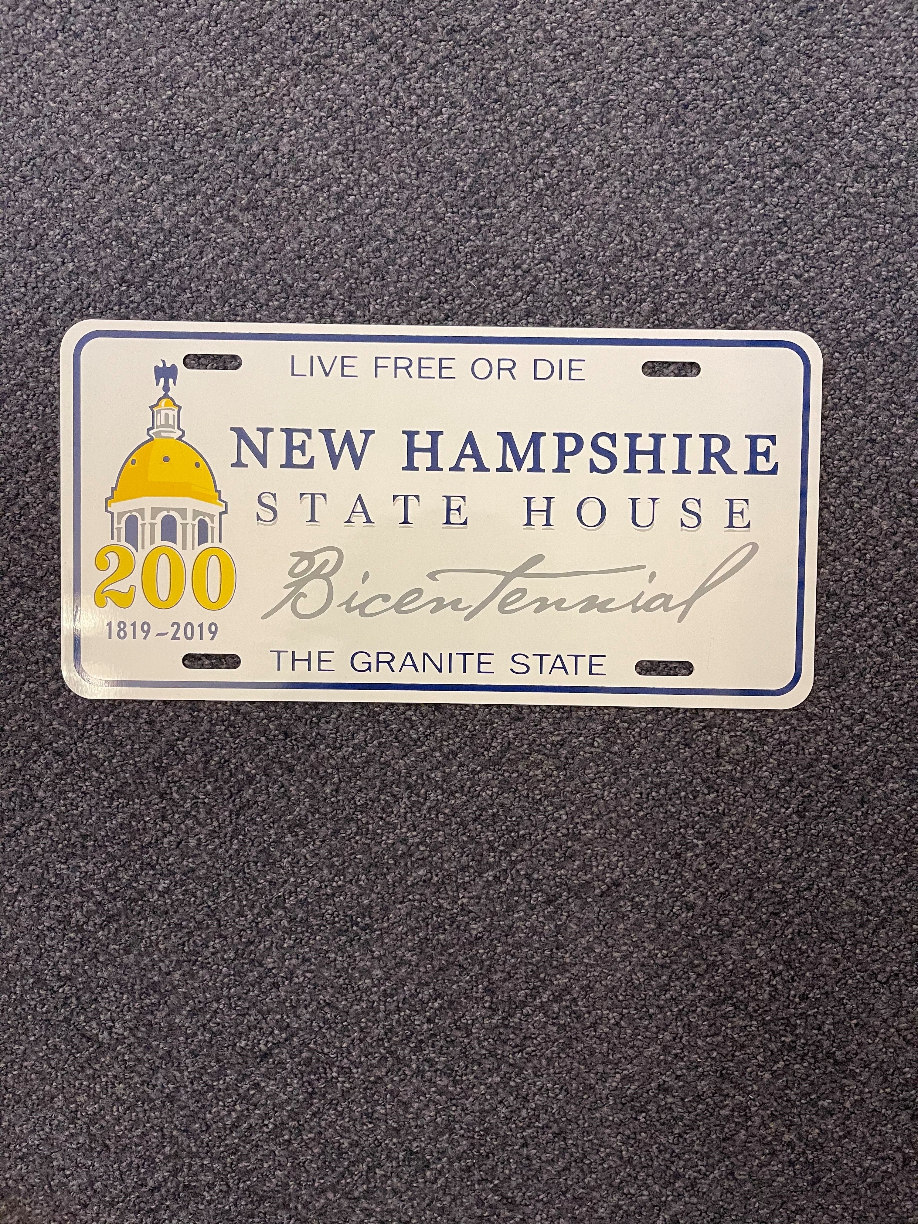 Bicentennial License Plate | NH State House Visitor Center